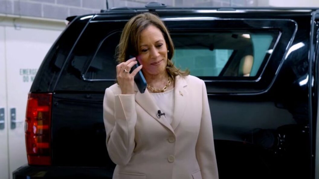 SEPE - See moment Barack and Michelle Obama endorse Kamala Harris for ...