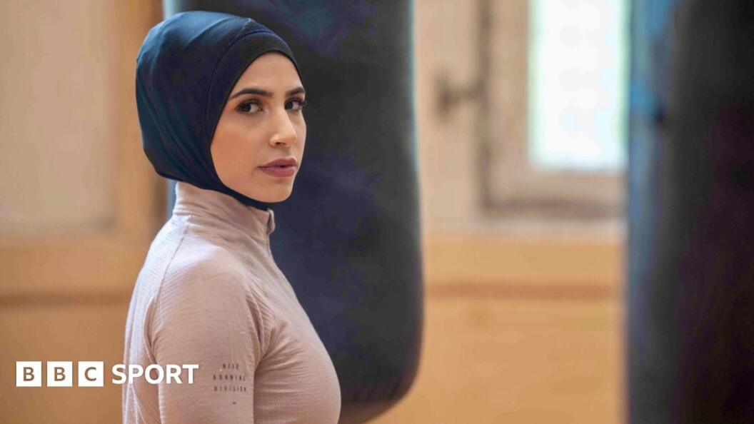 SEPE - Boxing: Zeina Nassar, the hijab-wearing boxer who makes her pro ...