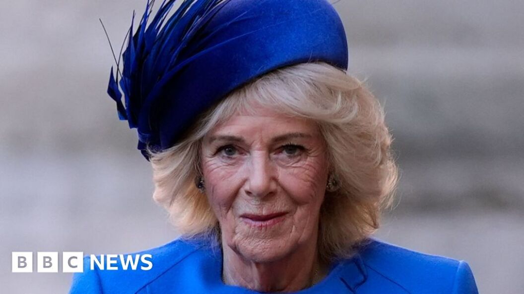 SEPE - Queen praises Hunt family for their bravery after triple murders