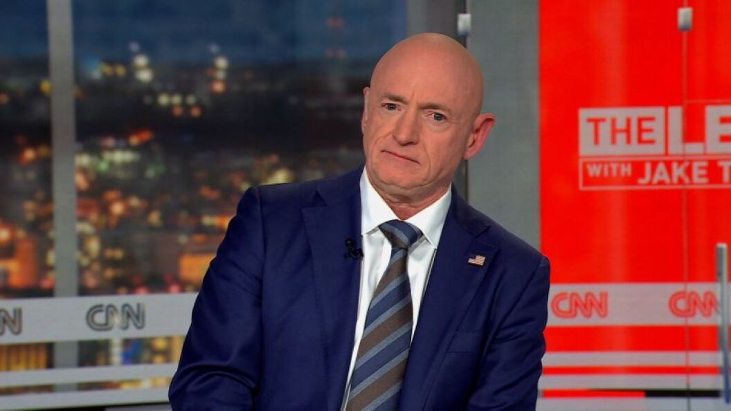 SEPE - ‘I’m not taking this lying down’: Sen. Mark Kelly responds to ...