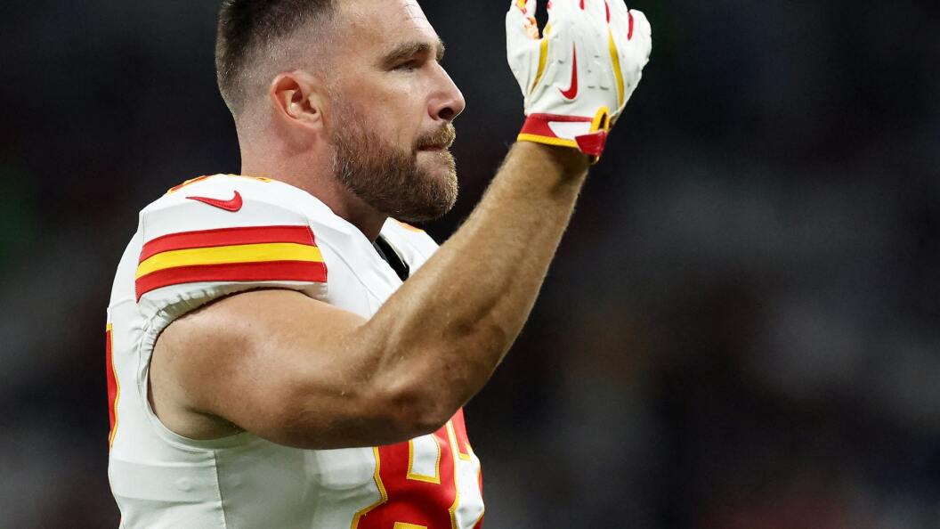SEPE - Exclusive: NFL star Travis Kelce takes stake in mattress maker ...